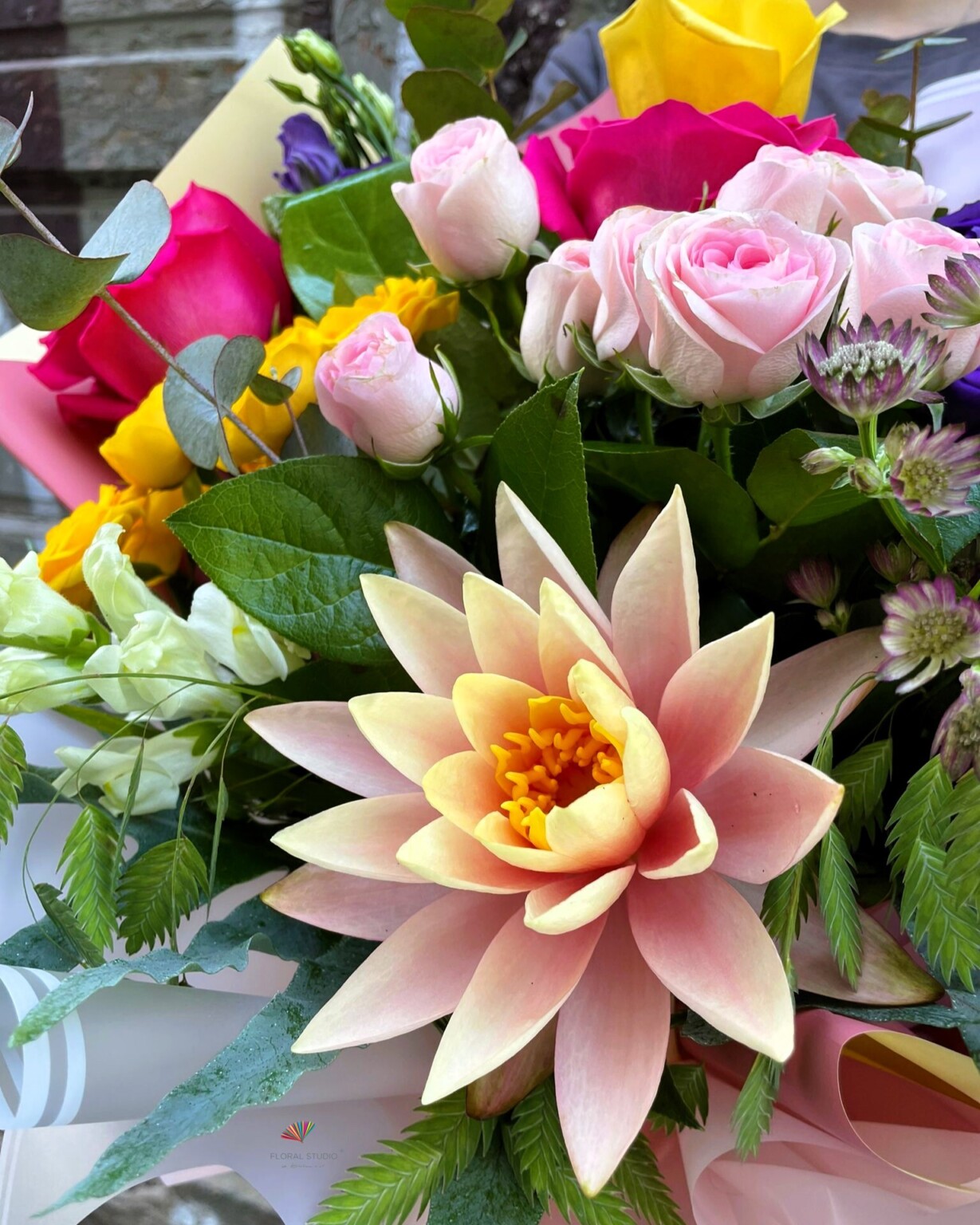 Florarie Iasi | Florarie online | Livrare flori Iasi | Floral Studio